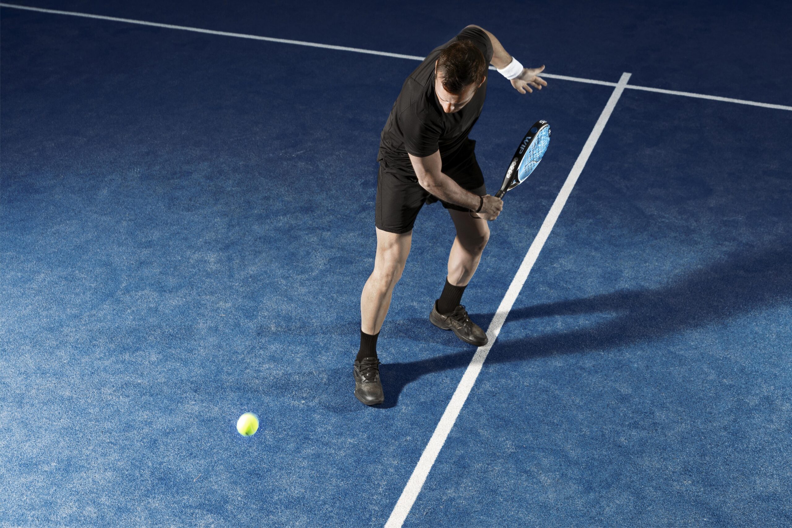 Perfectionnez votre jeu au Padel : comprendre et utiliser les effets